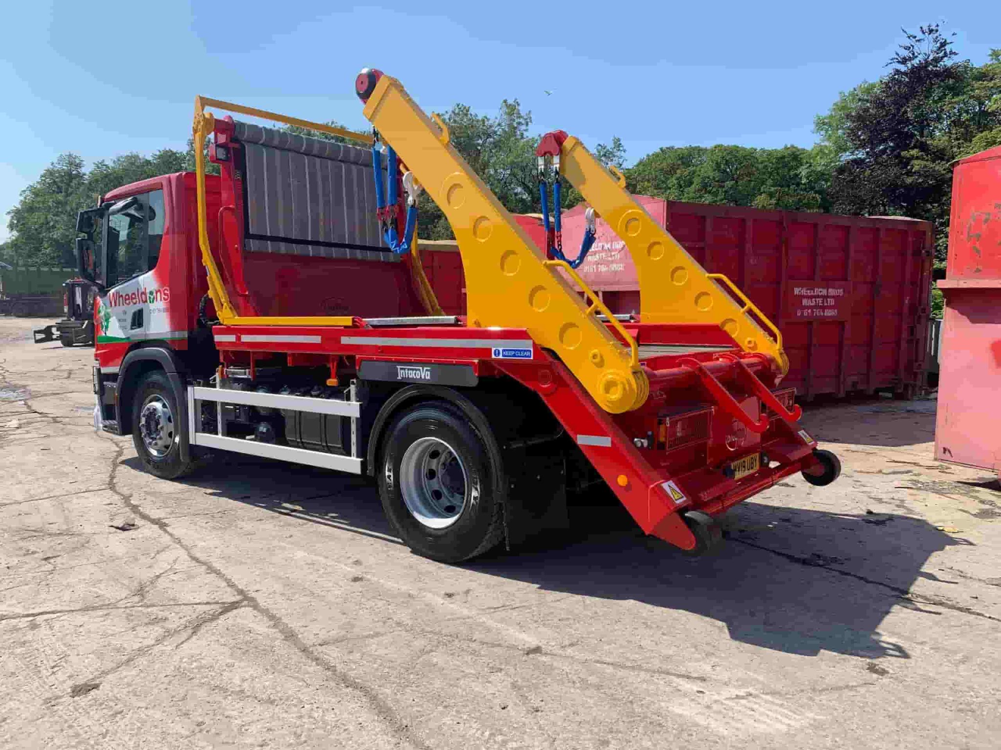 8 Yard Skip Hire | 8 Cubic Yard Skips - Book Online